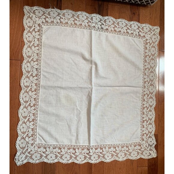Dining | Vintage White Linen Tablecloth With Lace Border For Home Decor ...
